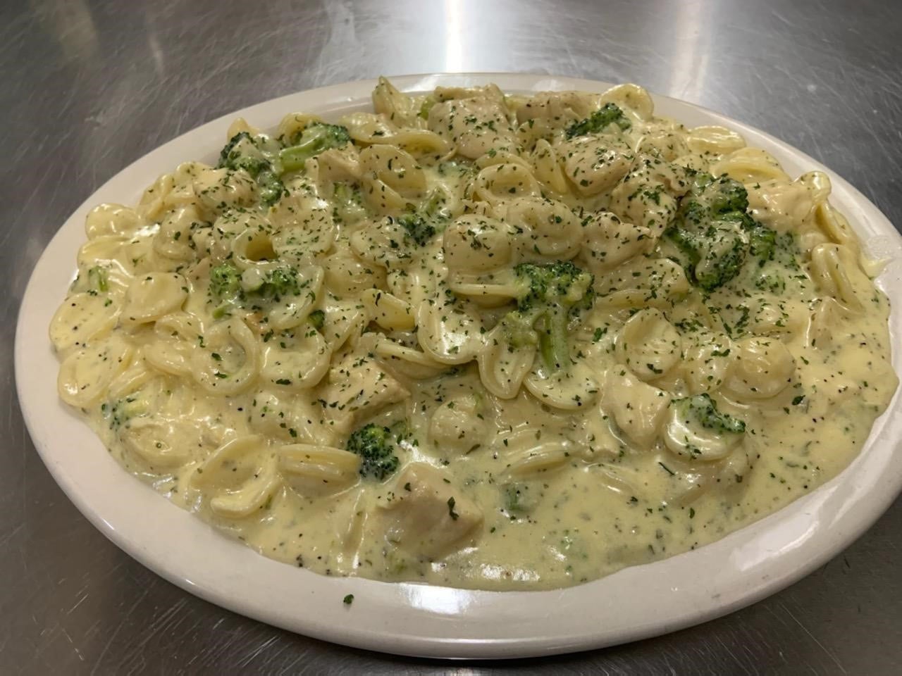 Hats & Broccoli Dinner | Fratello's Pizzeria Marcy NY